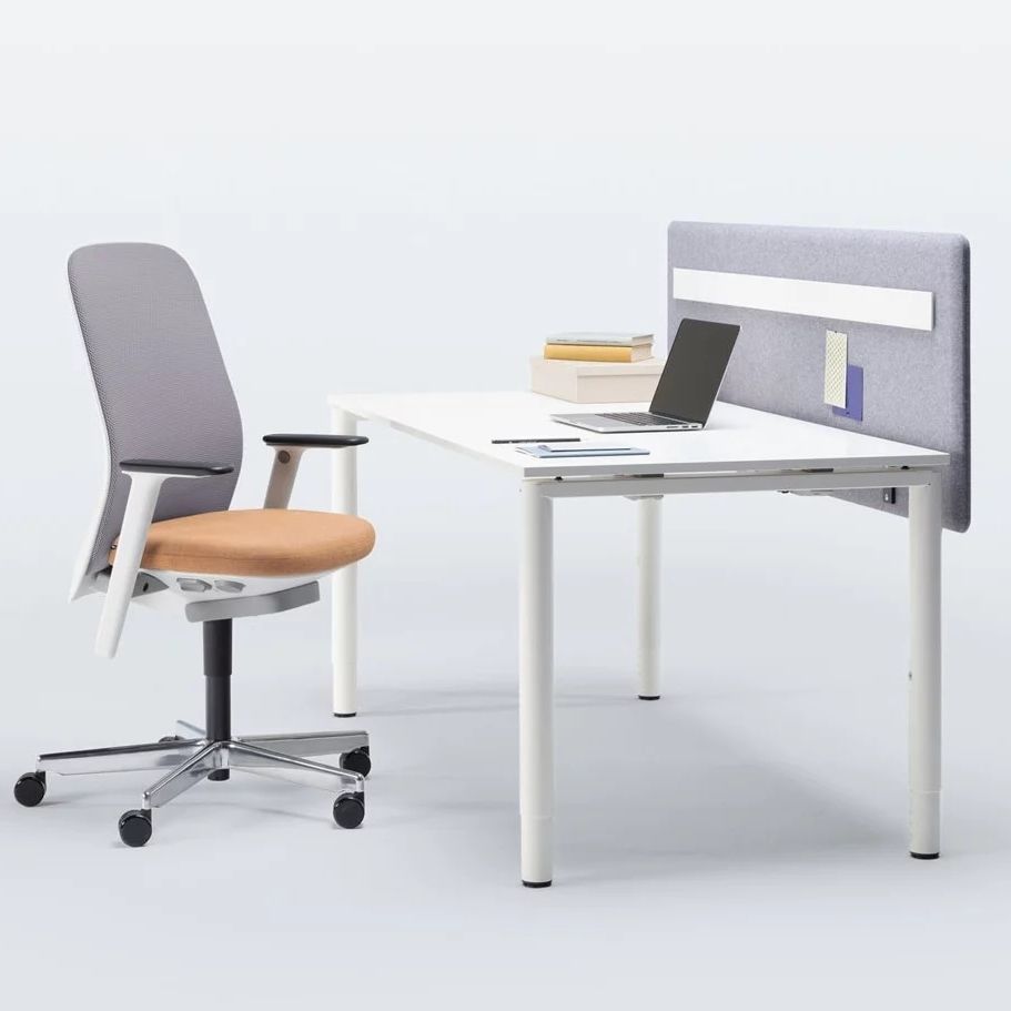 Workstation desk - BASIC - Bene GmbH - free-standing / contemporary ...
