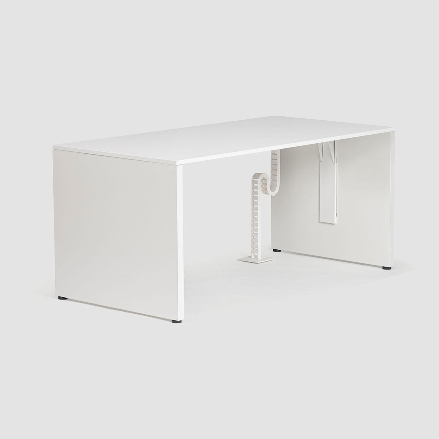 Free-standing desk - CLASSIC PURE - Bene GmbH - individual ...