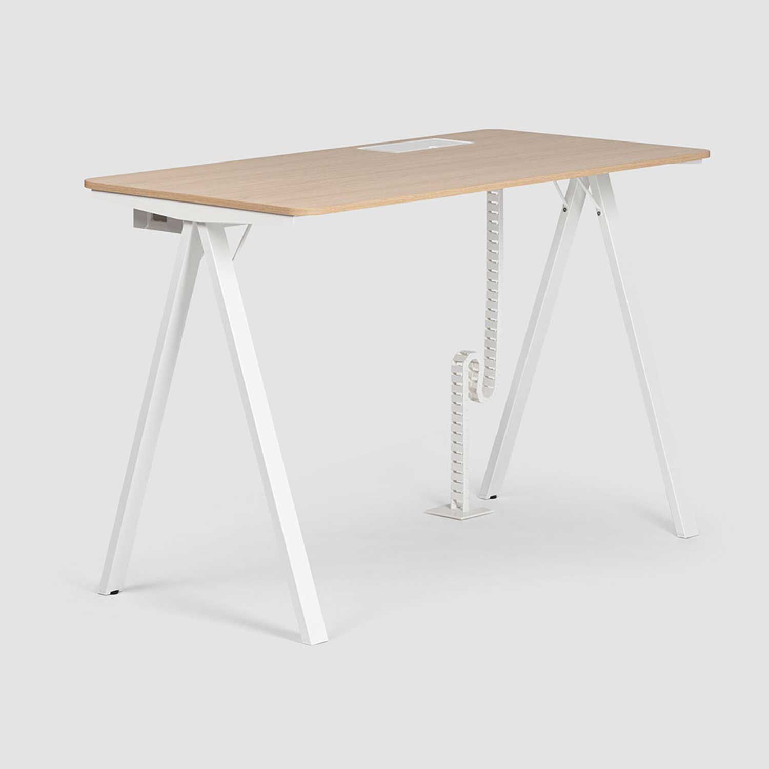 Stand-up office desk - DELTA PURE HIGH - Bene GmbH - free-standing / 2 ...