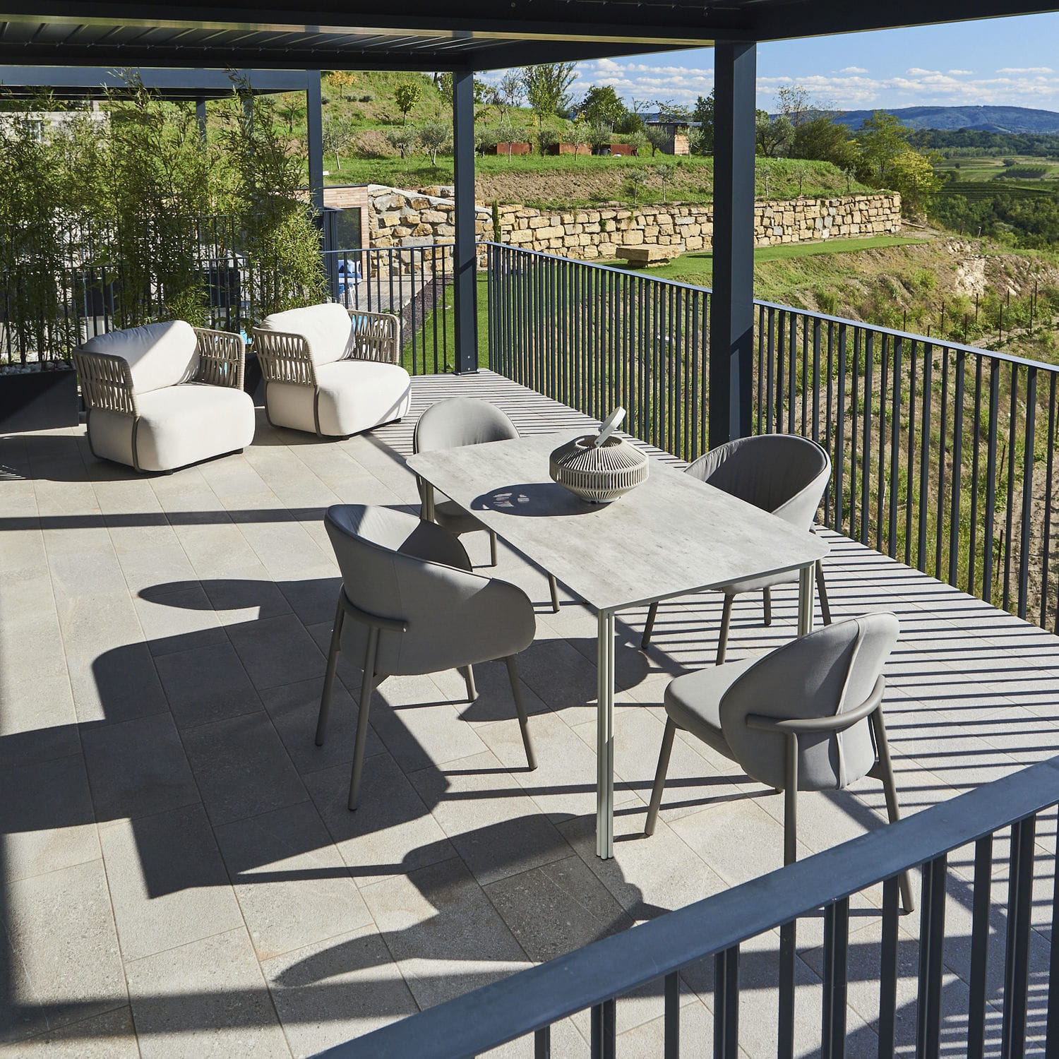 Contemporary table - FIORE - DRIGANI SRL - metal / HPL / melamine