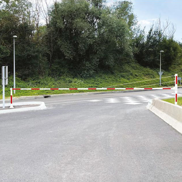 Access control barrier - Extra-long universal - PROCITY - boom ...