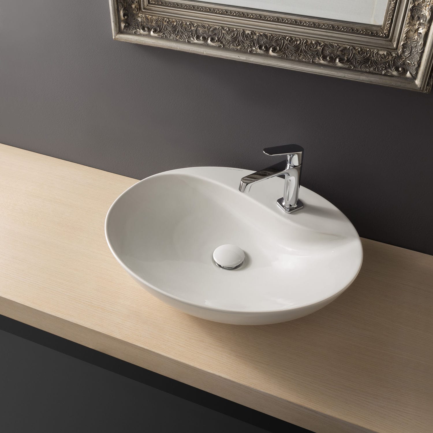 Countertop washbasin - 8610 - Scarabeo Ceramiche - ceramic / oval / 1-hole