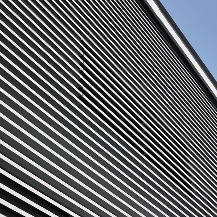 Strip cladding - LINIUS® L.066CL - RENSON - gypsum plaster / alloy ...