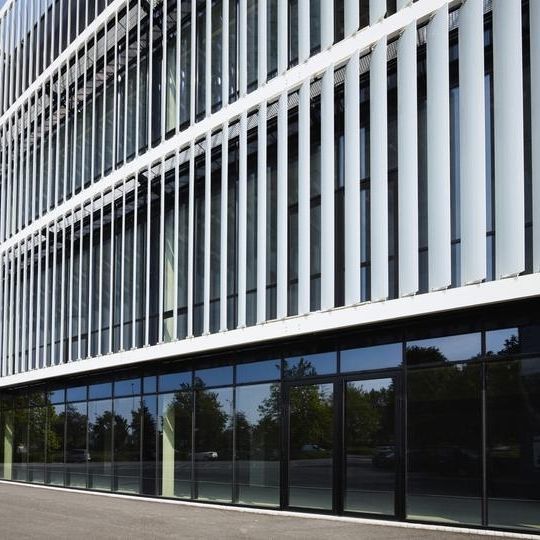 Aluminum solar shading - ICARUS ICA.150 - RENSON - for facade ...