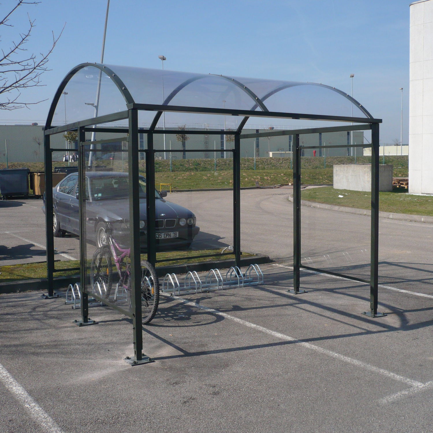 Steel cycle shelter - Vision - ALOES RED - polycarbonate canopy
