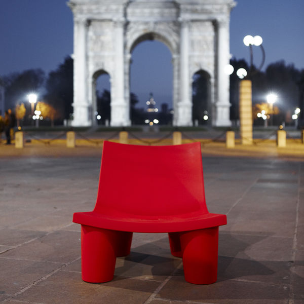 Contemporary fireside chair - LOW LITA - SLIDE - polyethylene / white ...
