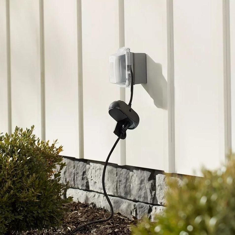 Electric socket - GE CYNC - GE Lighting - plug / double / with post