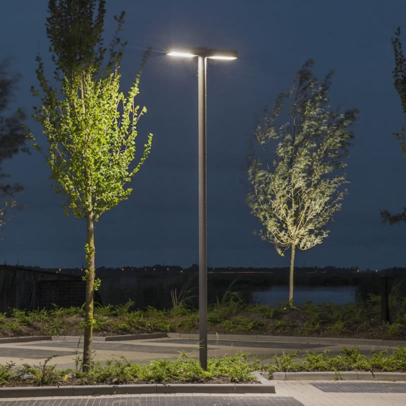 Urban lamp post - PARK - Simes - contemporary / aluminum / LED