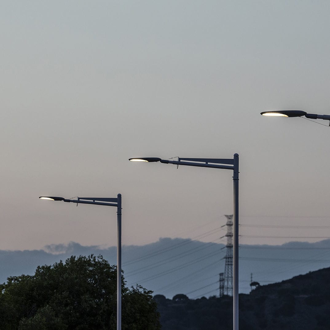 Urban lamp post - CLAP M TOP HOR - Salvi Lighting - contemporary ...