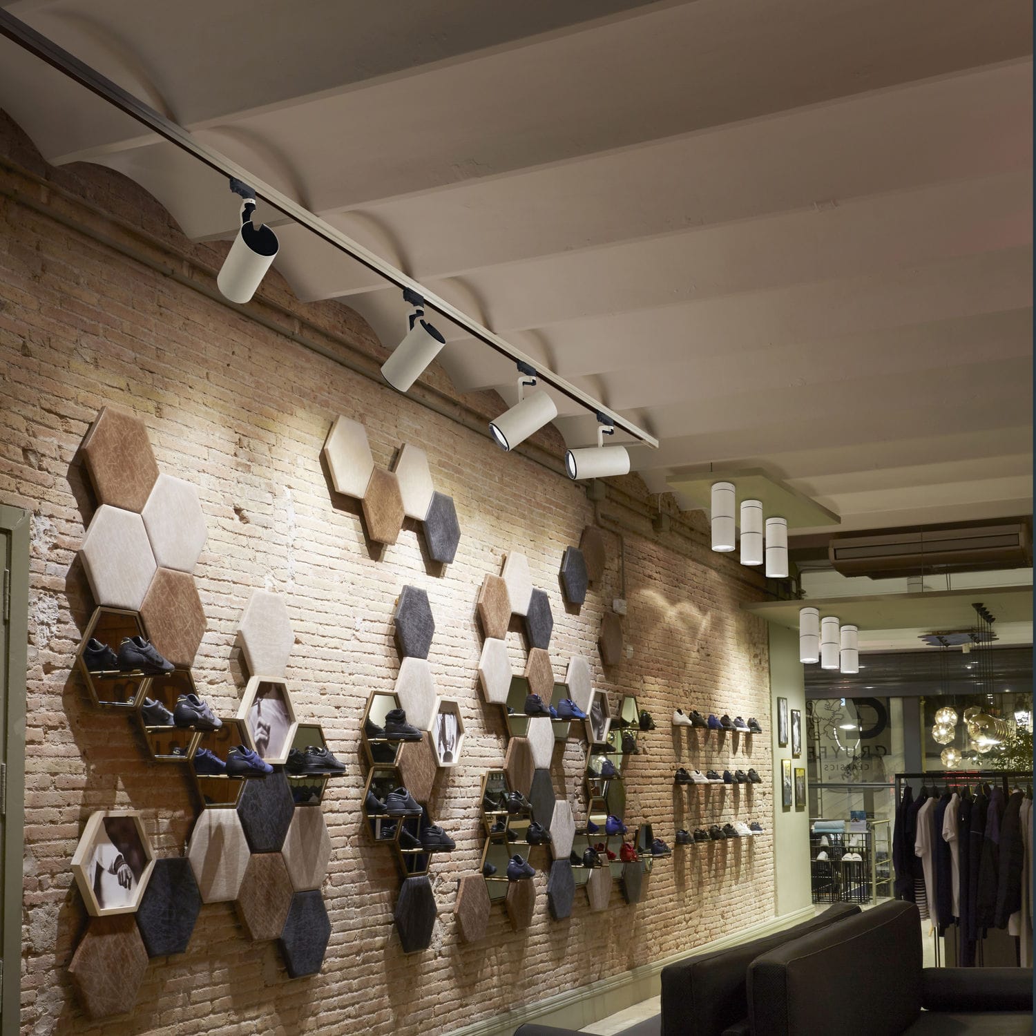 Halogen track light - BOND TUBE MEDIUM - Leds-C4 - round / aluminum ...