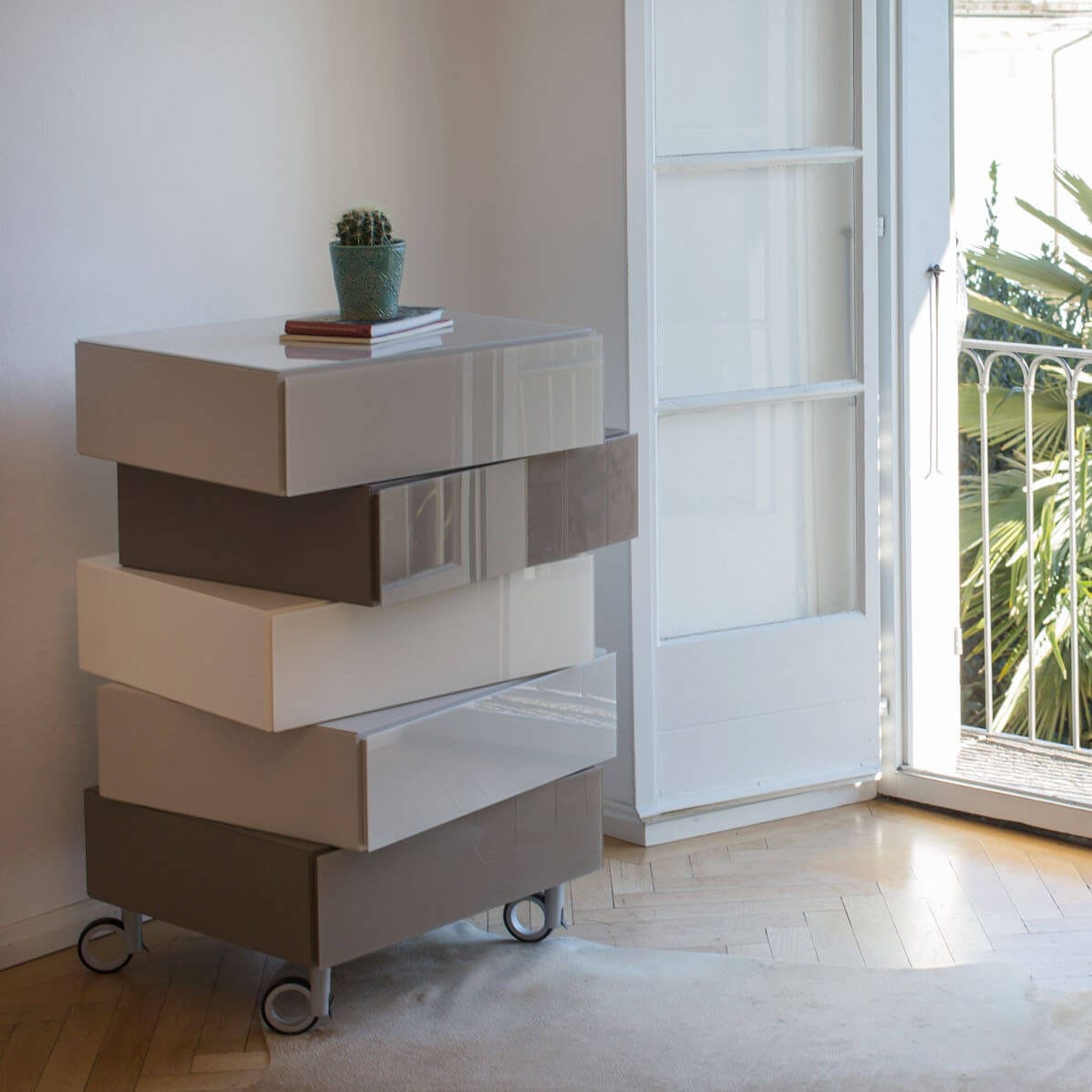 Contemporary chest of drawers - Morgana - LAGO - lacquered wood / glass ...