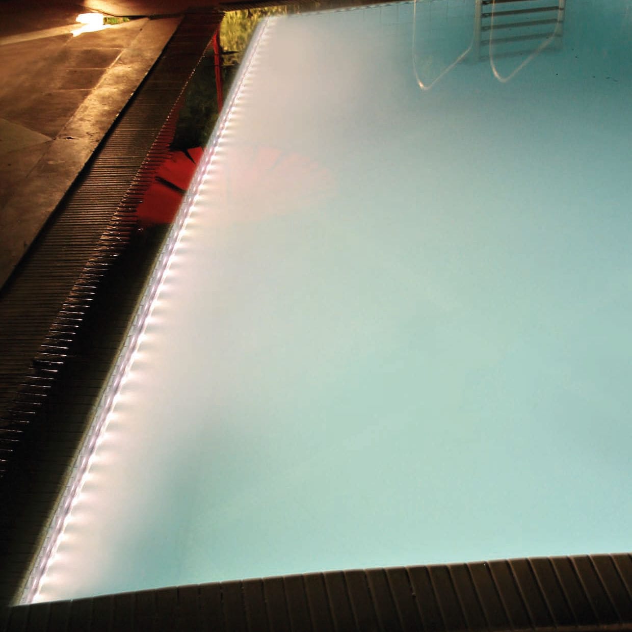 Surface-mounted light fixture - ZERO - Aldabra - LED / linear / IP68