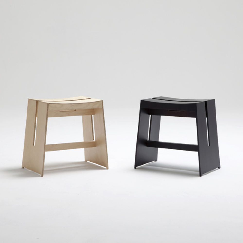 Contemporary stool - SWING : AX039 - Axis 71ba - oak