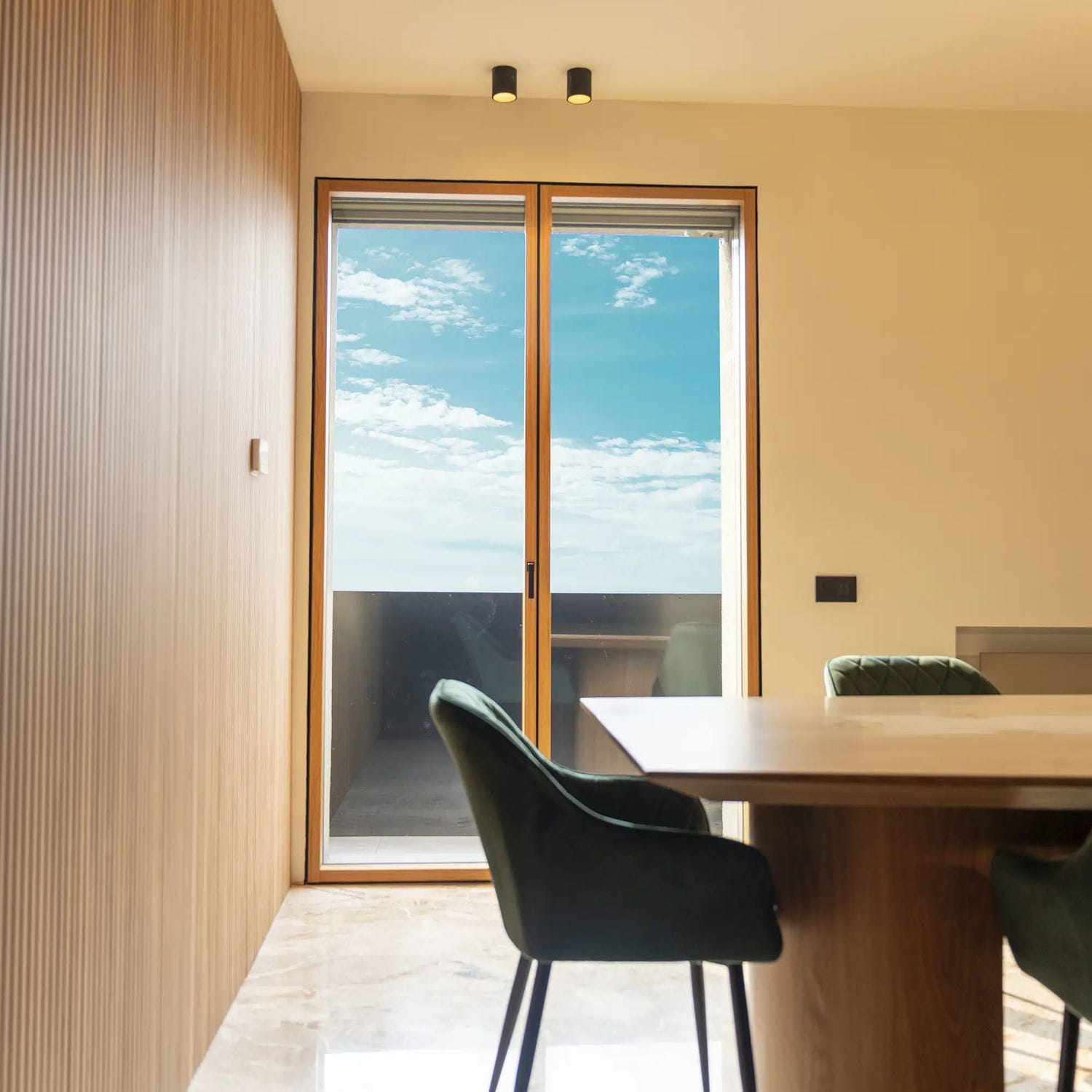 Wooden window - MAGIS40 - PAVANELLO SERRAMENTI - aluminum / resin / acrylic