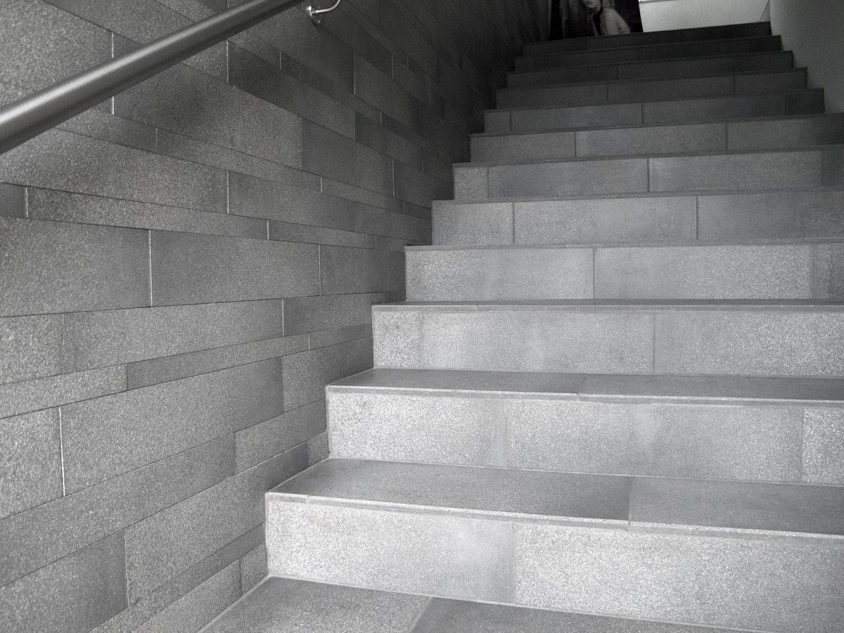 Straight staircase - FAVARO1 - stone step / for commercial buildings ...