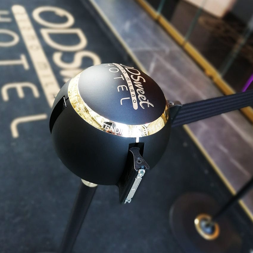 Guidance barrier with retractable strap - "CLAUDIA" TENDIFLEX® SPHERE ...