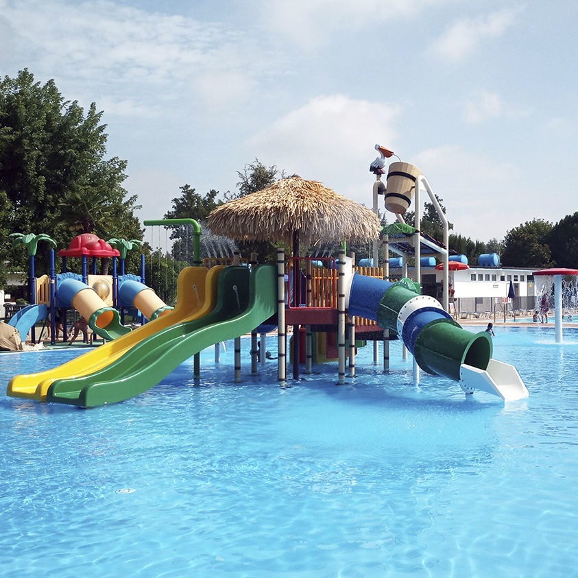 Upright slide - PLAYSLIDE - TECNOPISCINE INTERNATIONAL - curved / for ...