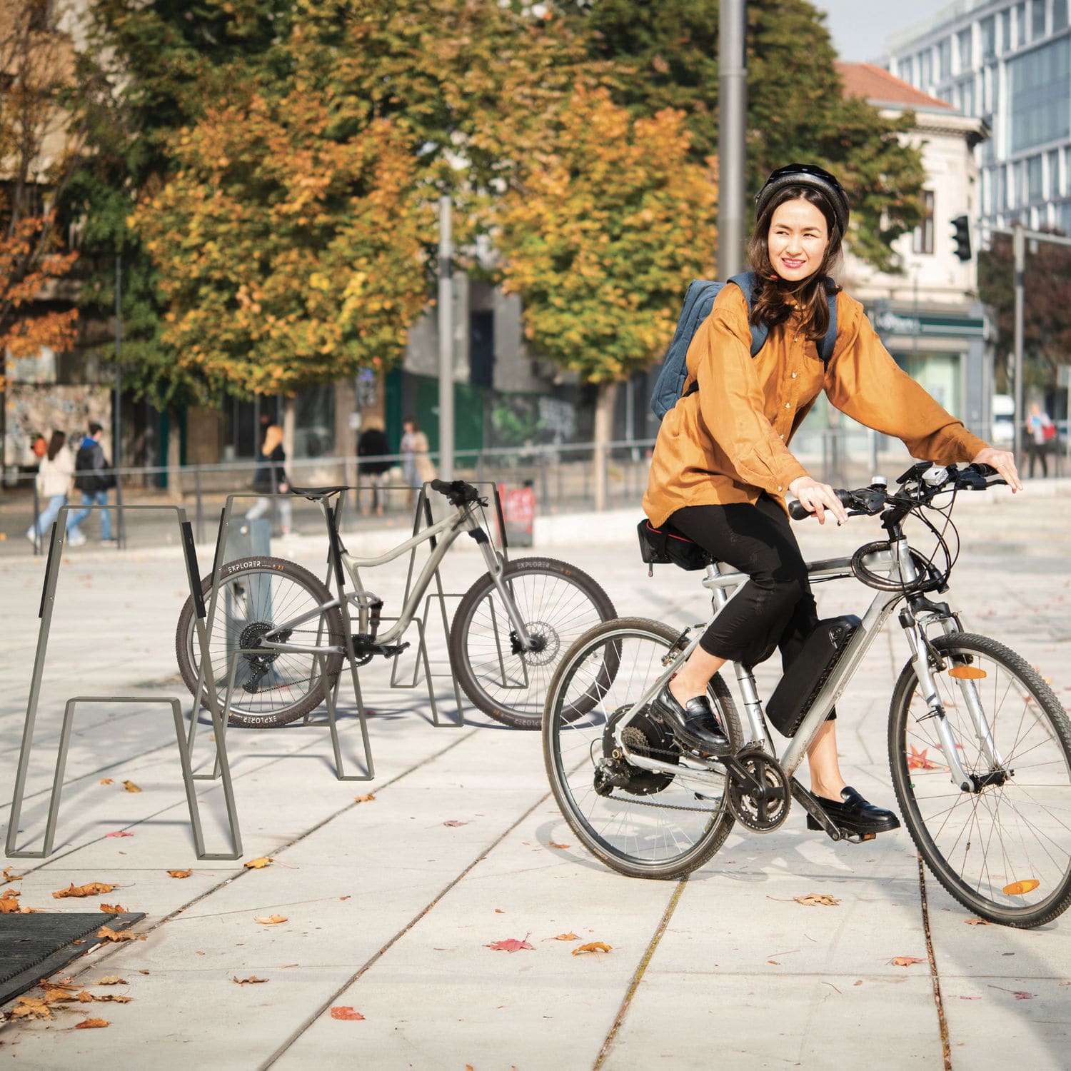 Floor-mounted bike rack - WIP - METALCO - vertical / outdoor / painted ...