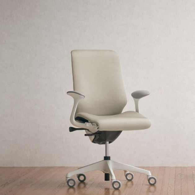 Contemporary chair - SPHERE - Okamura - fabric / metal base / ergonomic