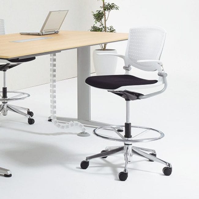 Contemporary office stool - GRATA - Okamura - fabric / metal base / on ...