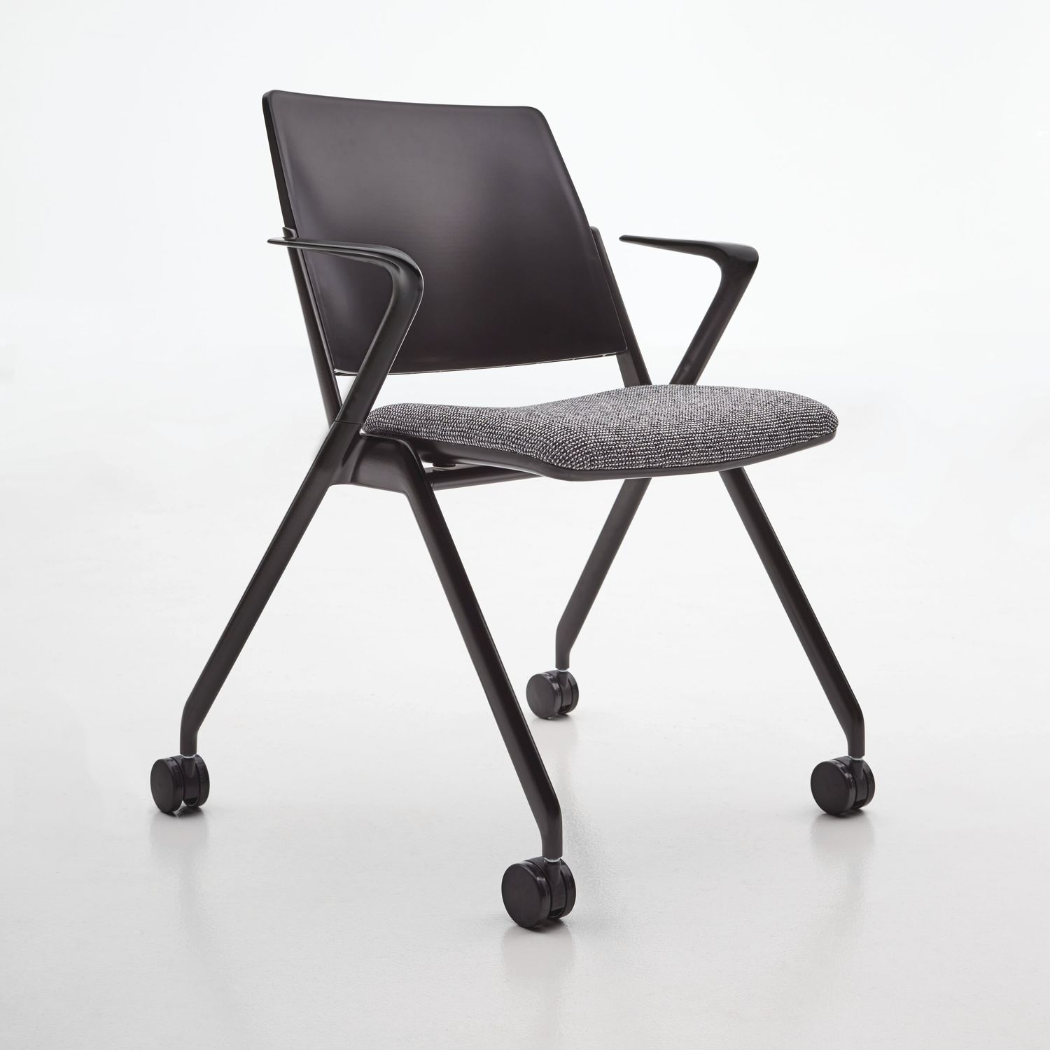 Contemporary visitor chair - KUPP - Teknion - indoor / fabric / metal base