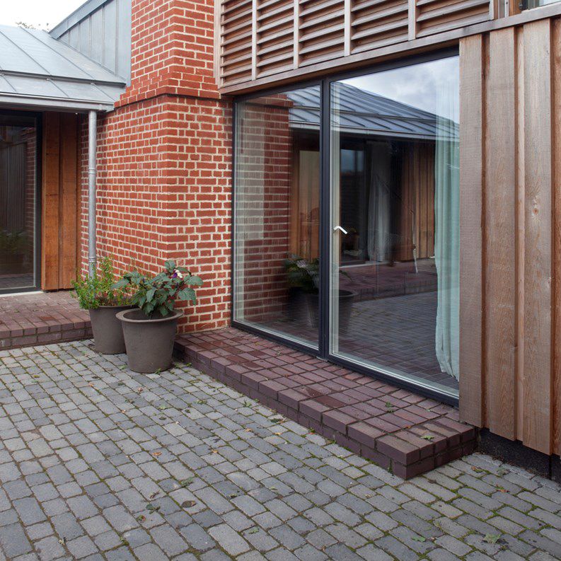 Sliding patio door - 200 - VELFAC - aluminum / security