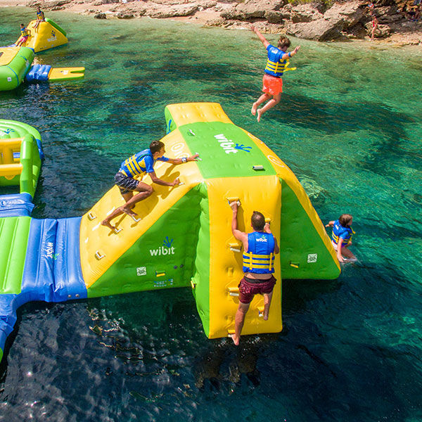 Public pool inflatable play module - ACTIONTOWER XL - Wibit Sports