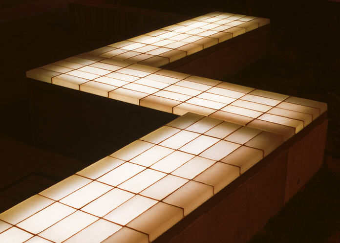 Rectangular glass brick - GLASS ORE - TGP Architectural - textured ...