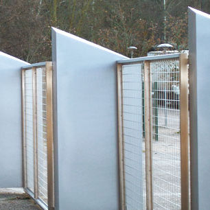 Wire mesh fence - OUVRAGES D'ART - FRANCE INOX INDUSTRIE - commercial ...