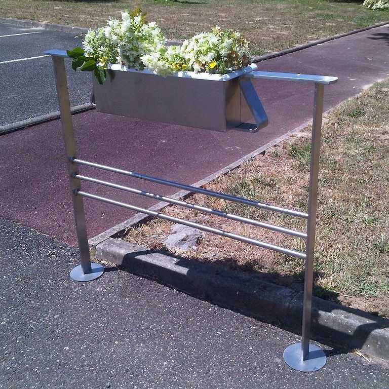 Protective barrier - ALIZÉ - FRANCE INOX INDUSTRIE - fixed / inox / for ...