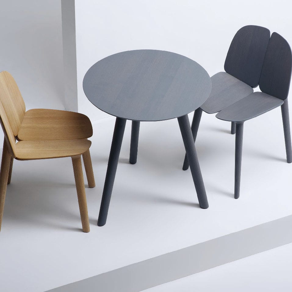 Contemporary table - OSSO - Mattiazzi - oak / ash / wooden base