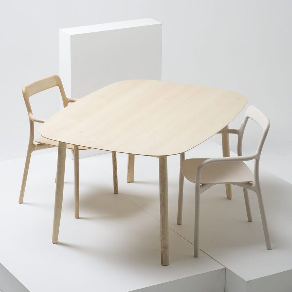 Contemporary table - BRANCA - Mattiazzi - ash / lacquered MDF / wooden base