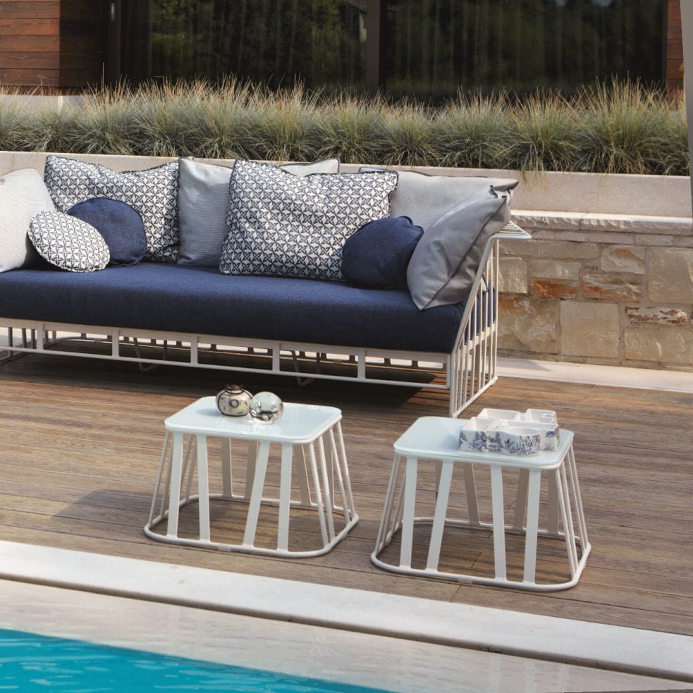 Contemporary side table - HAMPTONS GRAPHICS - Roberti Rattan - glass ...