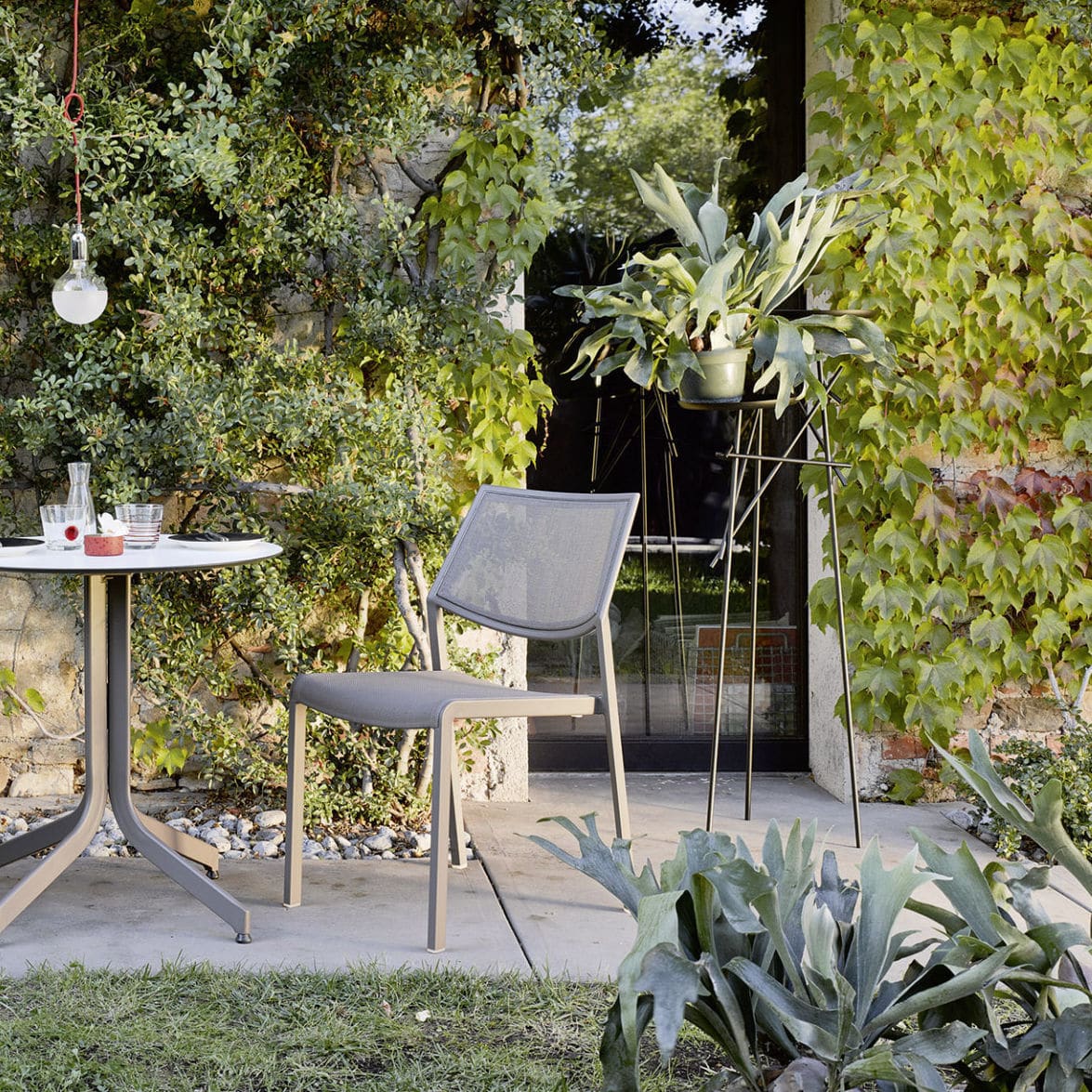 Contemporary chair - SAMBA RIO - Roberti Rattan - Textilene® / aluminum ...