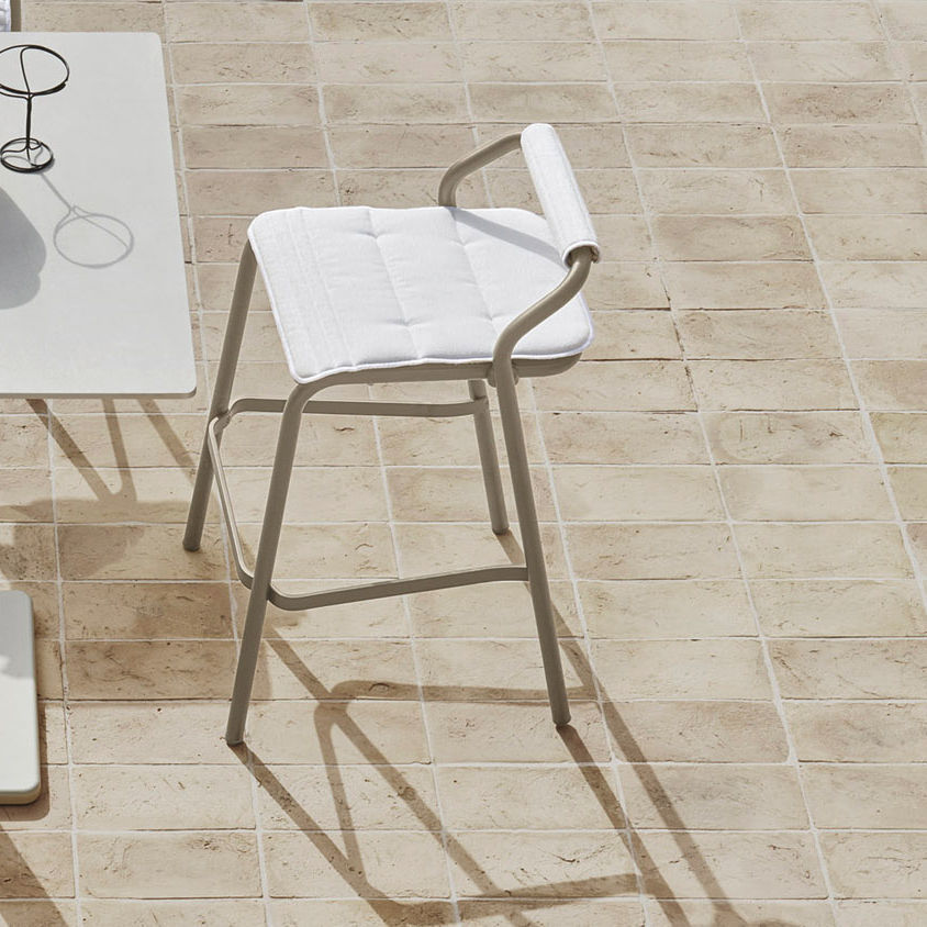 Contemporary bar chair - NOSS - Varaschin - outdoor / beach / fabric