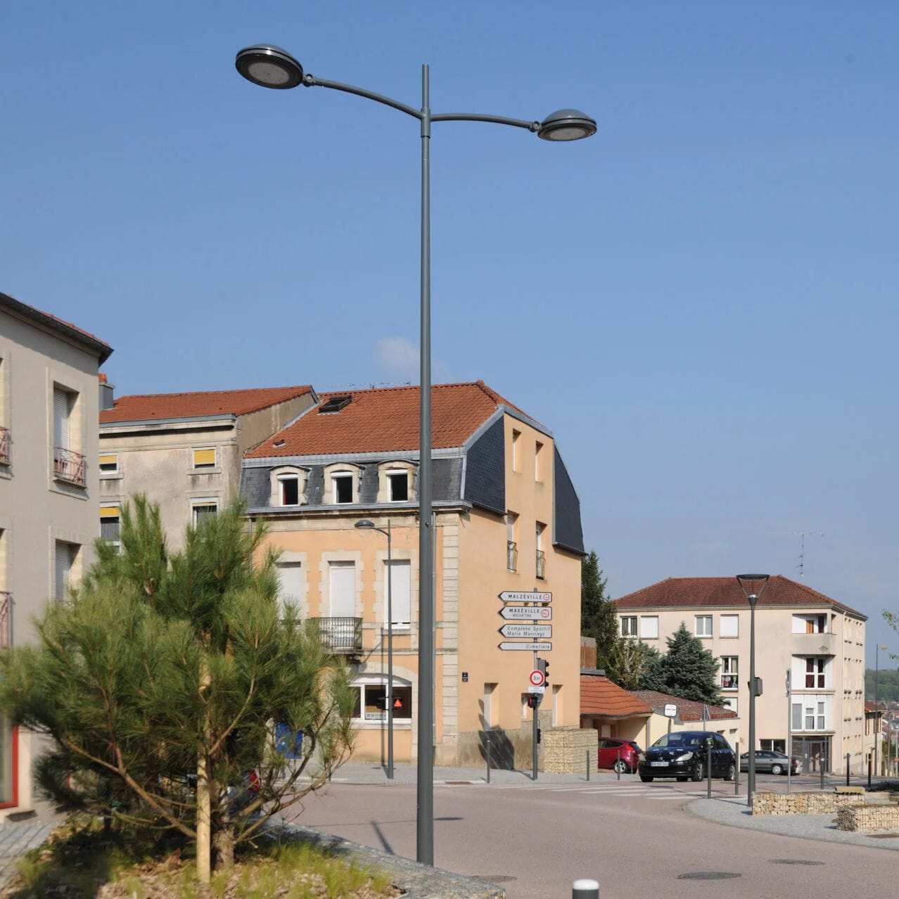 Urban lamp post - ELIPT - Eclatec - contemporary / PMMA / PC