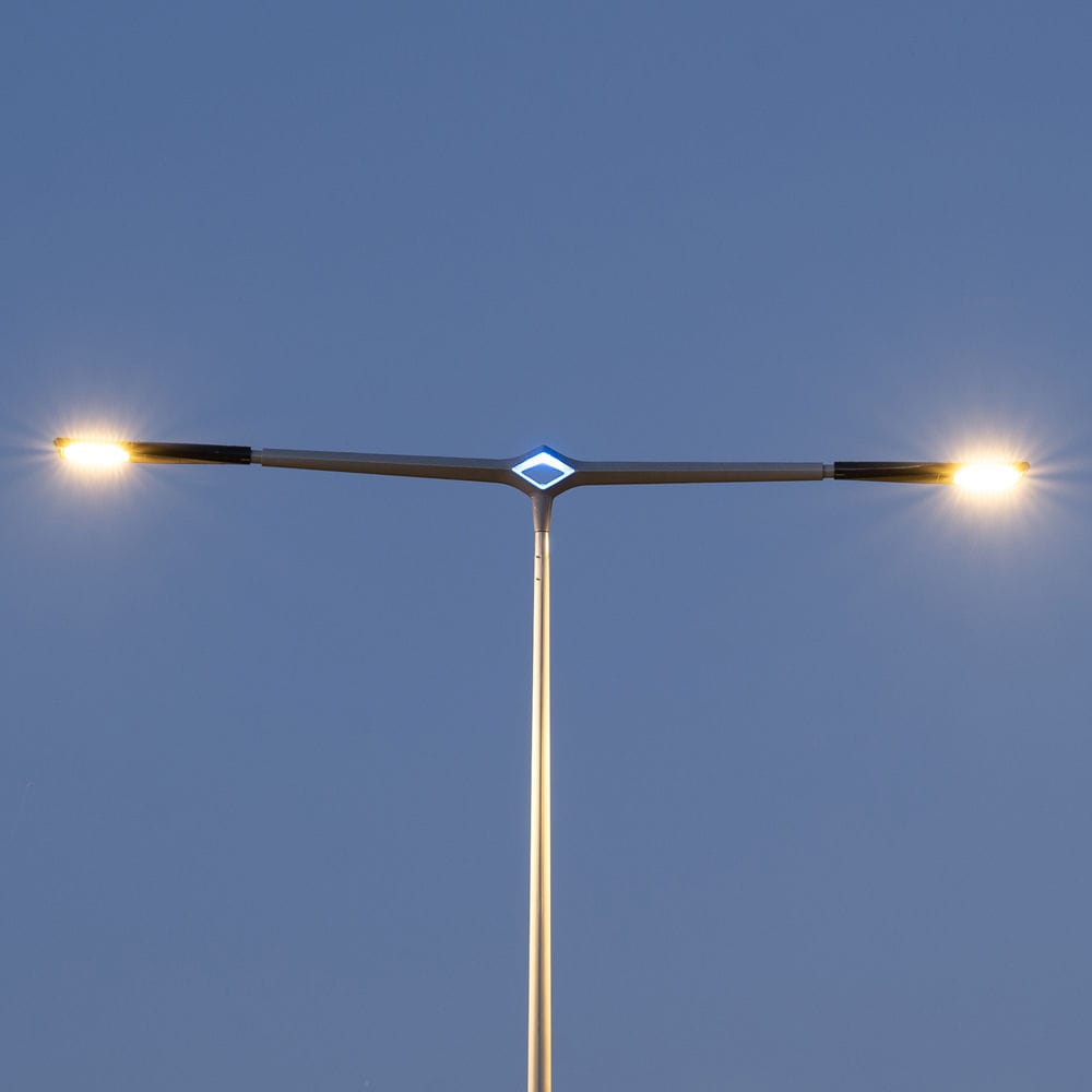 Urban lamp post - DIAM'S - Valmont France - contemporary / aluminum / steel