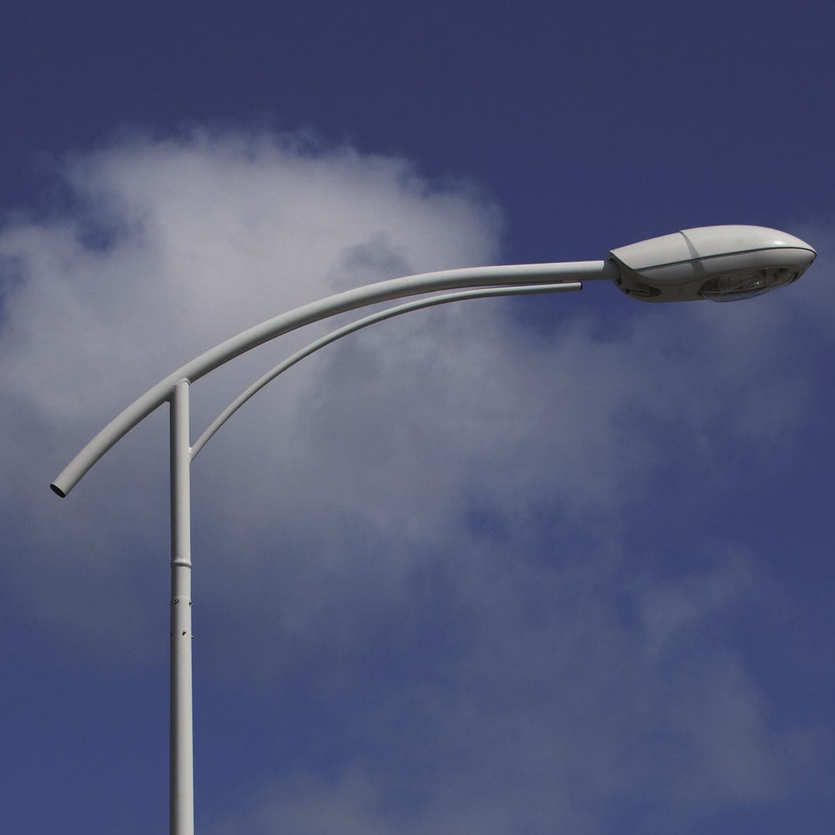 Urban lamp post - MUSICA - Valmont France - contemporary / aluminum / steel