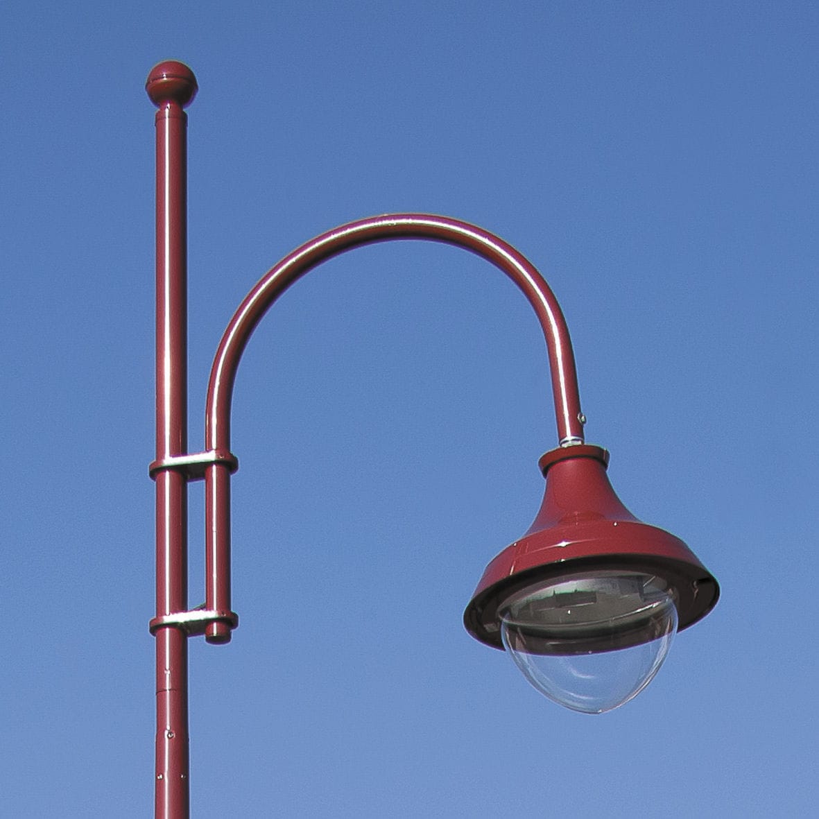 Urban lamp post - ARIANE - Valmont France - traditional / aluminum / steel