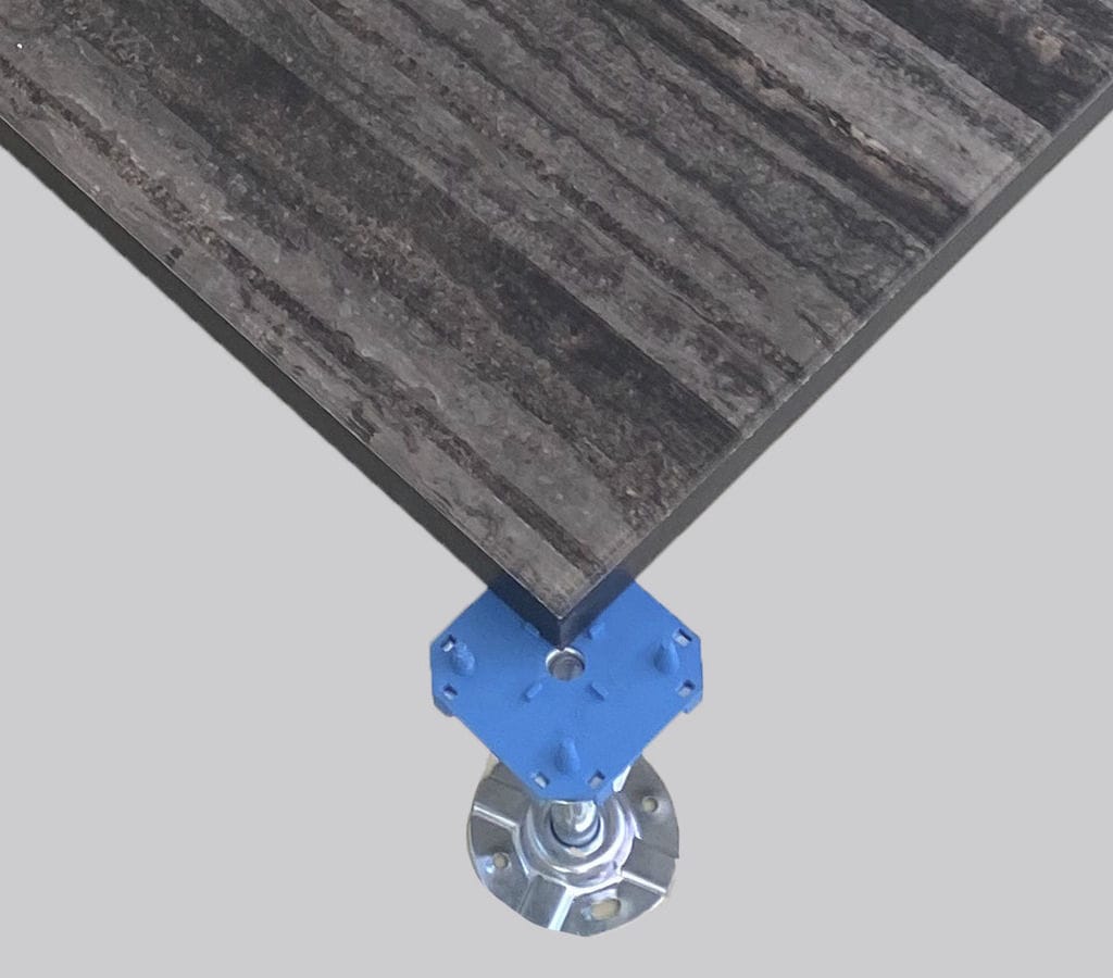 Technical glass raised access floor tile - GLAPIX - NEWFLOOR - high ...