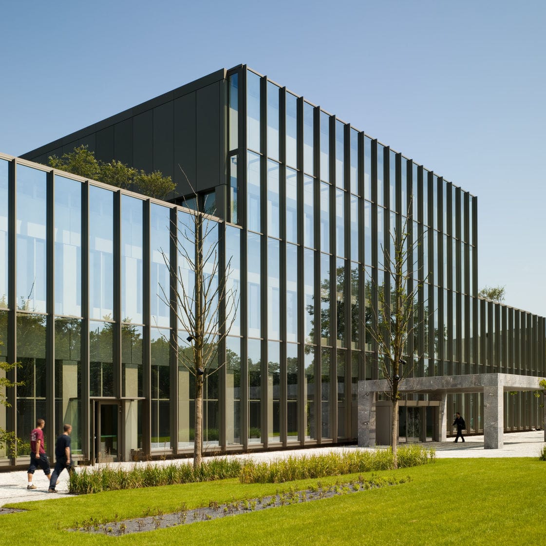 Safety glass panel - VETROGARD® - VETROTECH SAINT GOBAIN INTERNATIONAL ...