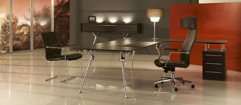 Executive desk - GENESIS - Codutti Furniture Srl - contemporary / oak ...