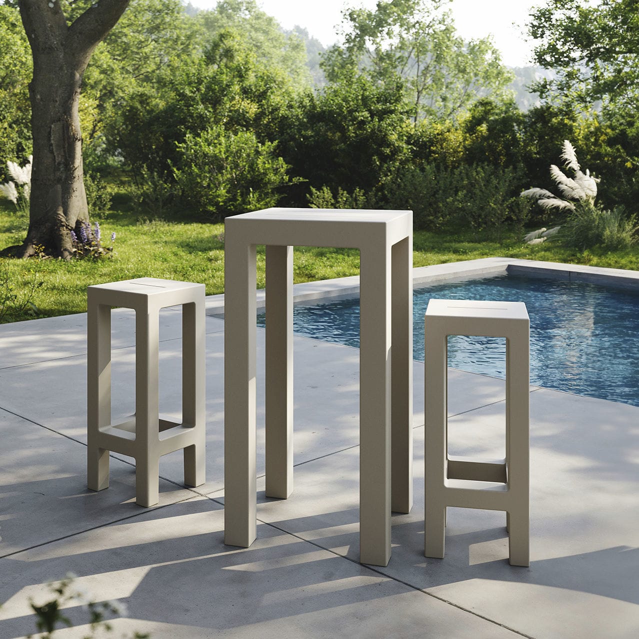 Contemporary high bar table - JUT - VONDOM - polyethylene ...