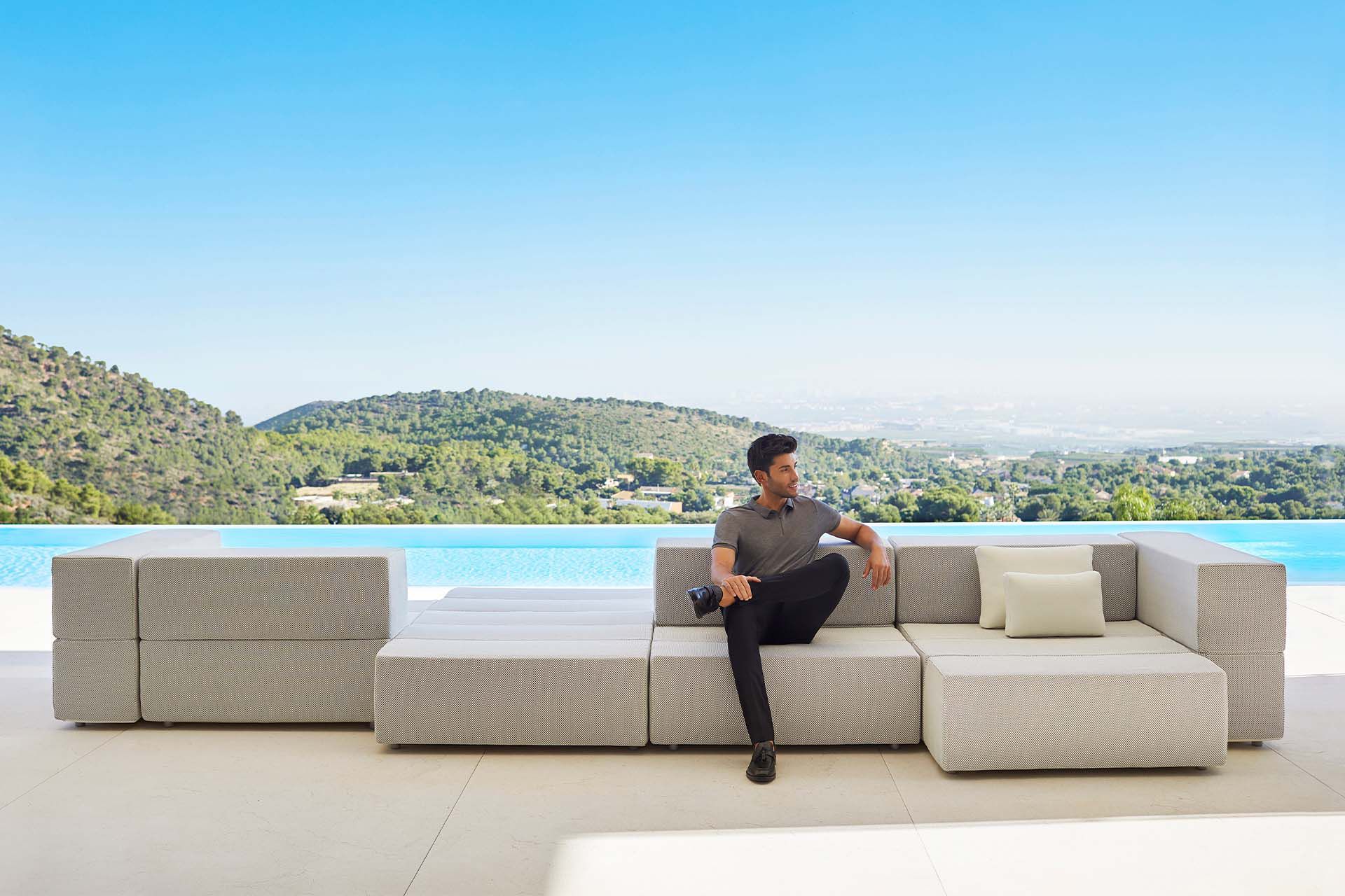 Modular sofa - TABLET - VONDOM - contemporary / outdoor / fabric