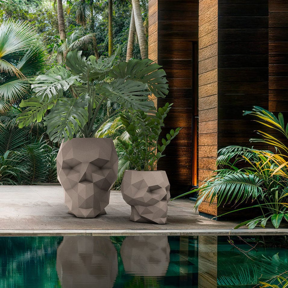 Polyethylene planter - Skull 46100A - VONDOM - 100% recyclable ...