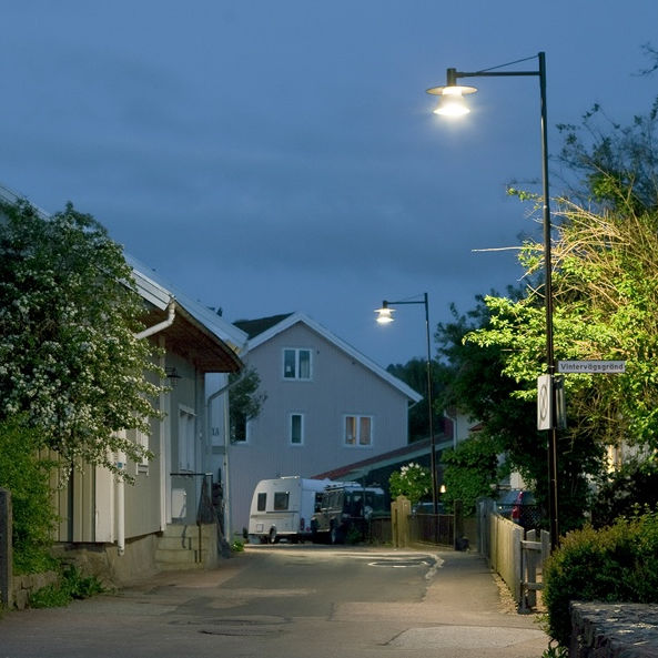 Urban lamp post - STOCKHOLM - ATELJE LYKTAN - garden / contemporary ...