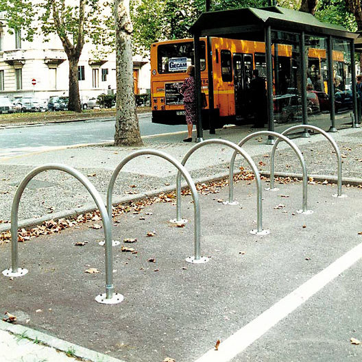 Galvanized steel bike rack - ARCO - Euroform K. Winkler GmbH - for ...