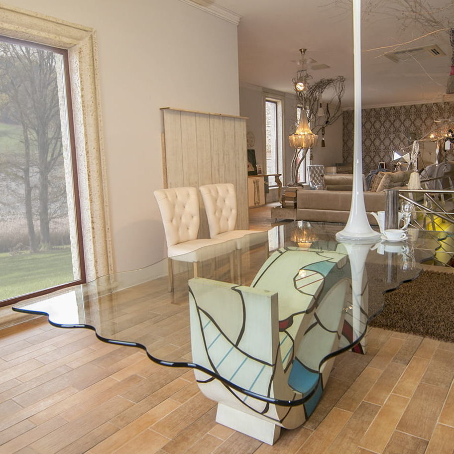 Contemporary dining table - GAUDI - LOLA GLAMOUR - glass / lacquered ...