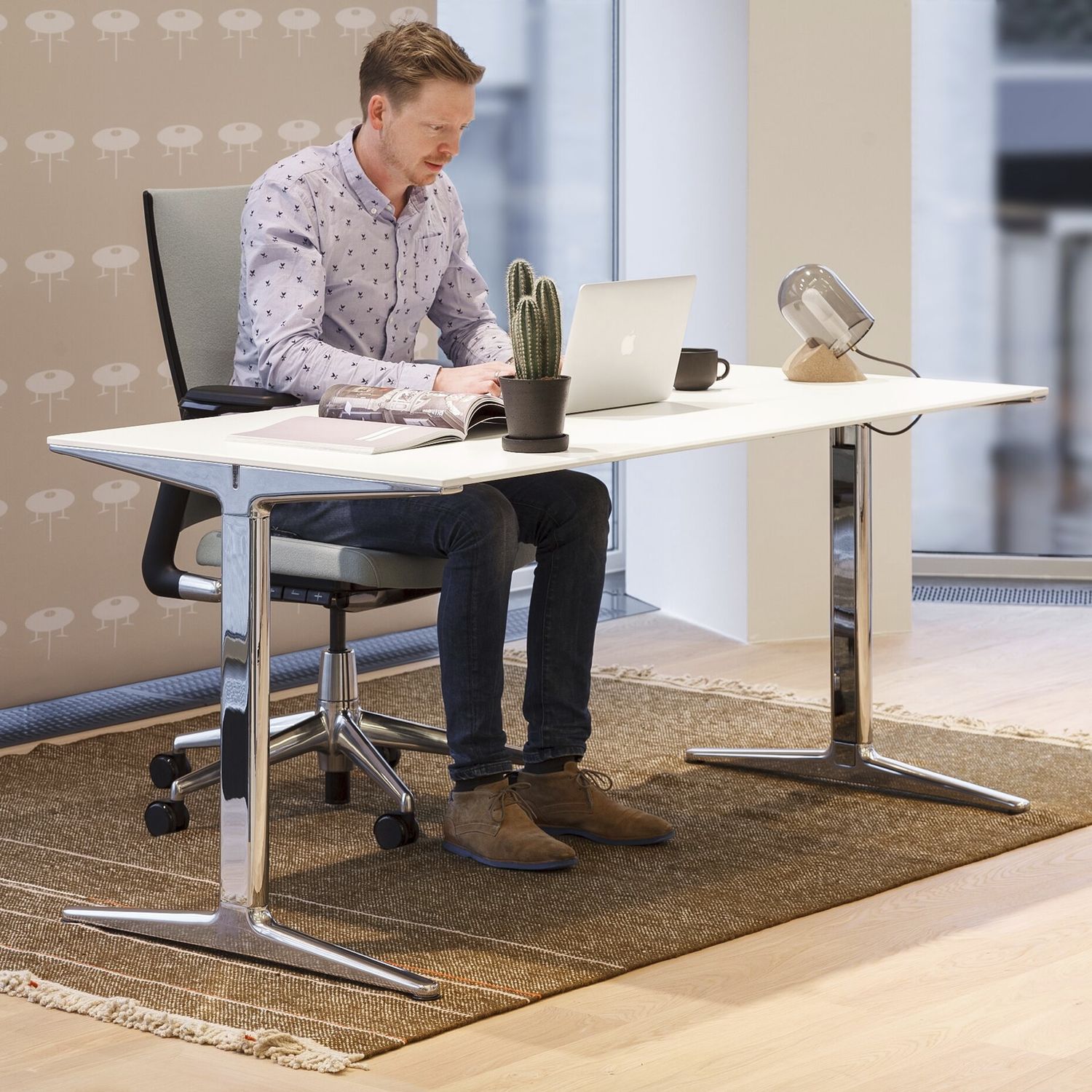 Contemporary desk - MEHES - Ahrend - aluminum / modular / height-adjustable