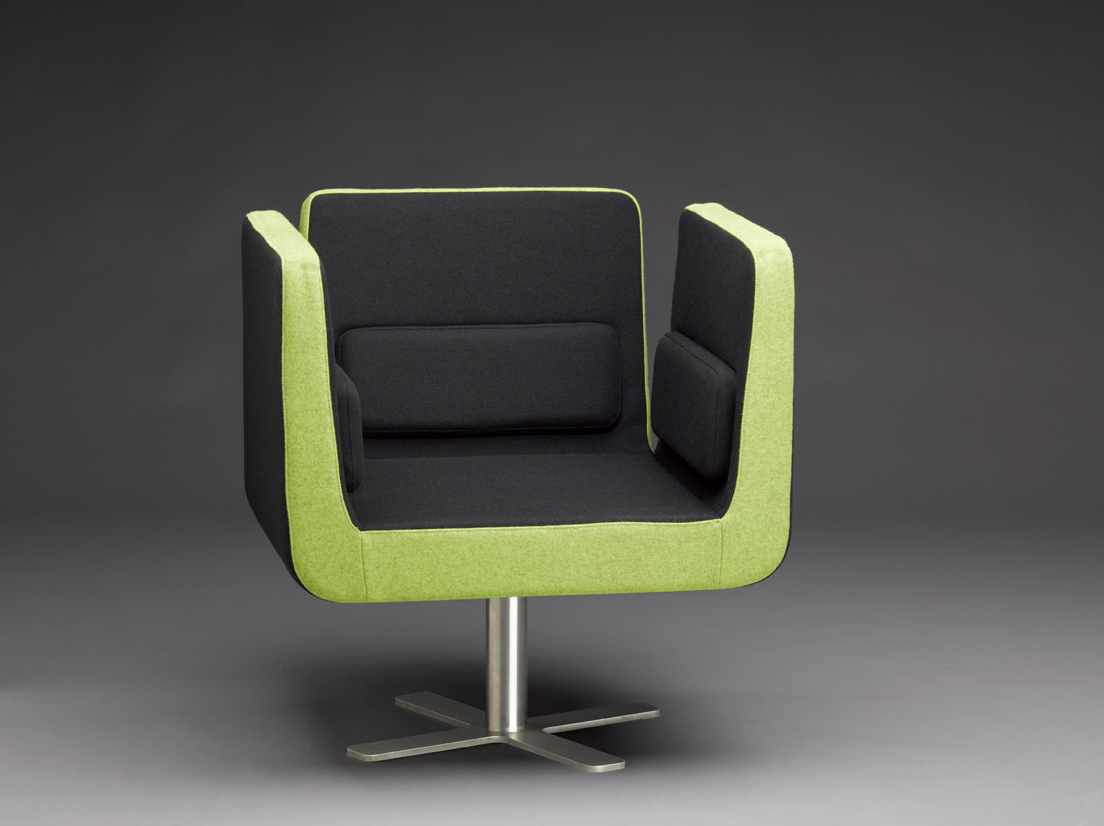 Contemporary armchair - AMADEO - mminterier - leather / fabric / star base